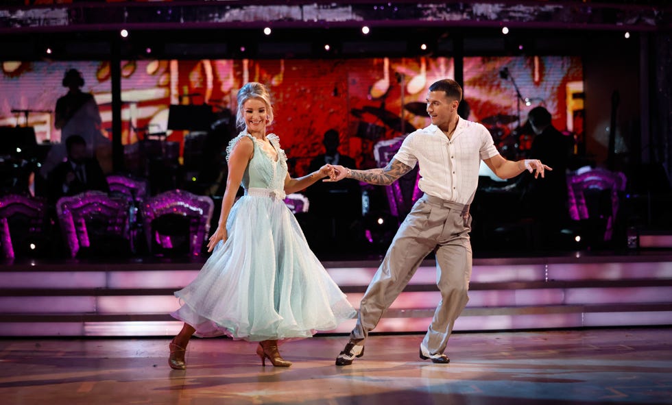 Strictlys Helen Skelton Reunites With Dance Partner Gorka In Sweet Snap