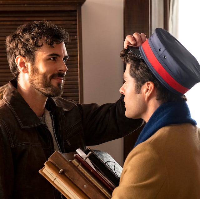 Why Lifetimes Christmas Setup Succeeds As An Lgbtq Holiday Movie