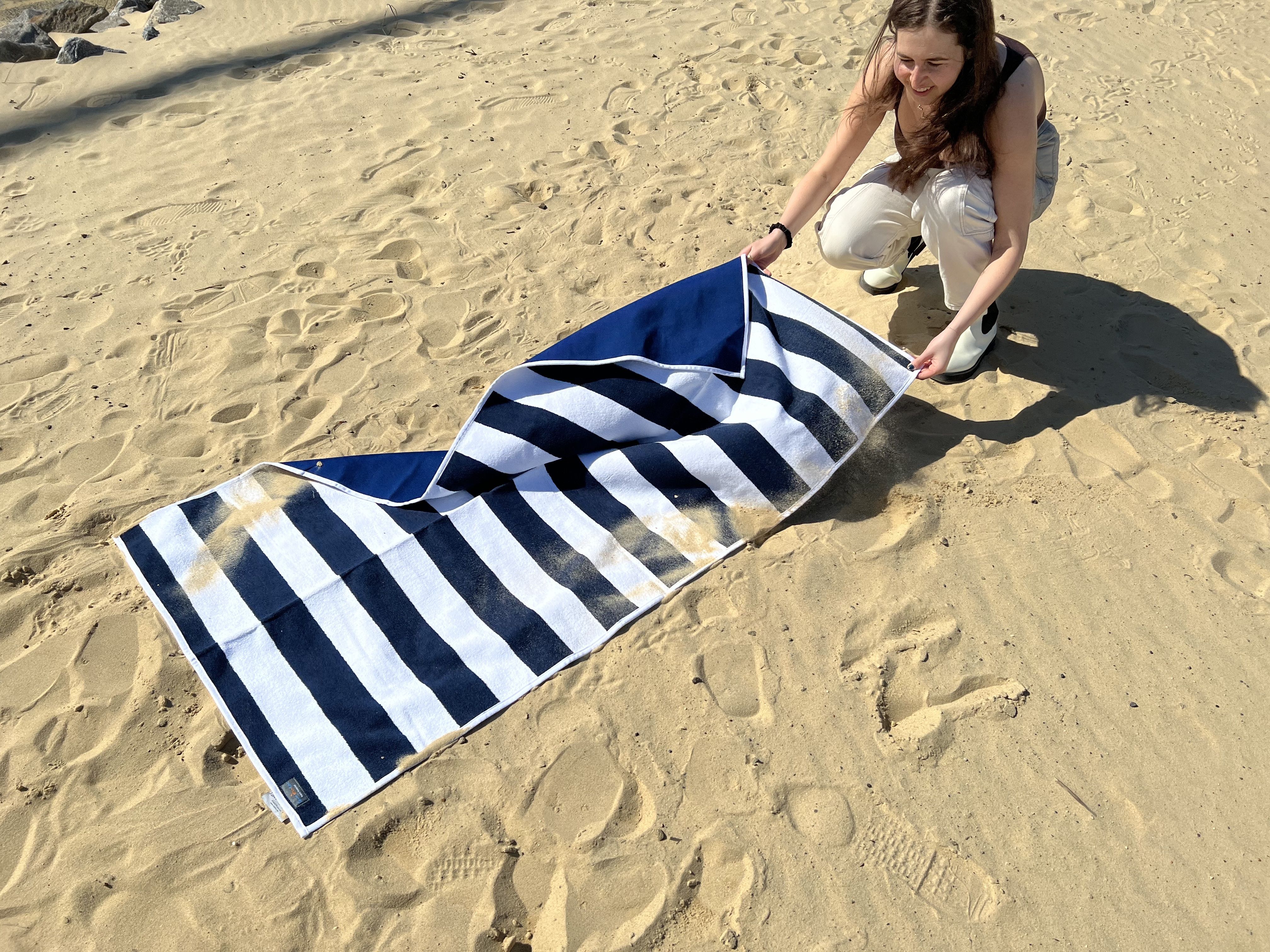 12 Best Beach Towels of 2024 Tested by Experts
