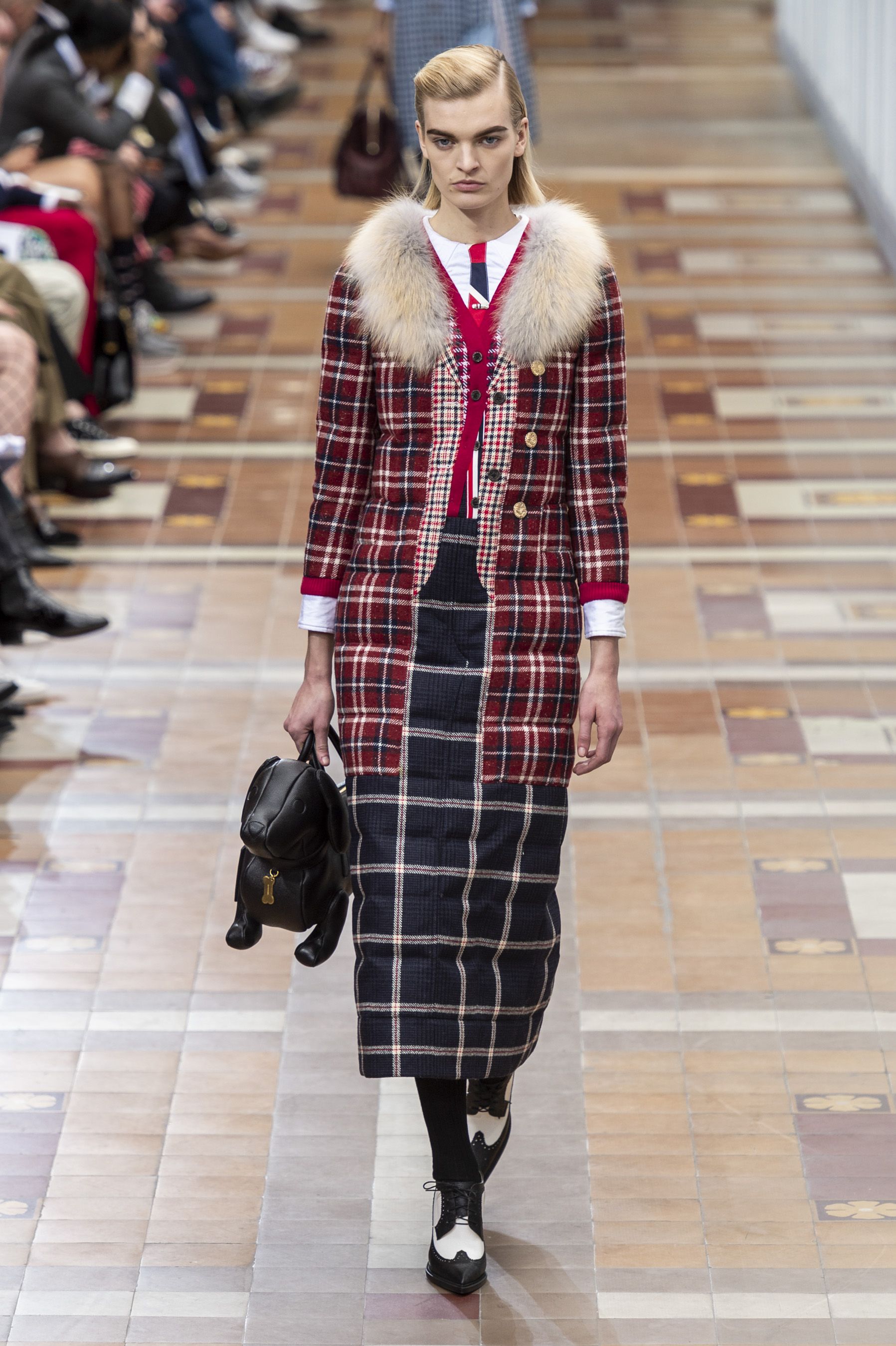 トム ブラウン」(THOM BROWNE)|2019秋冬NY、ロンドン、ミラノ トム ブラウン」(THOM BROWNE)|2019秋冬NY、ロンドン、ミラノ