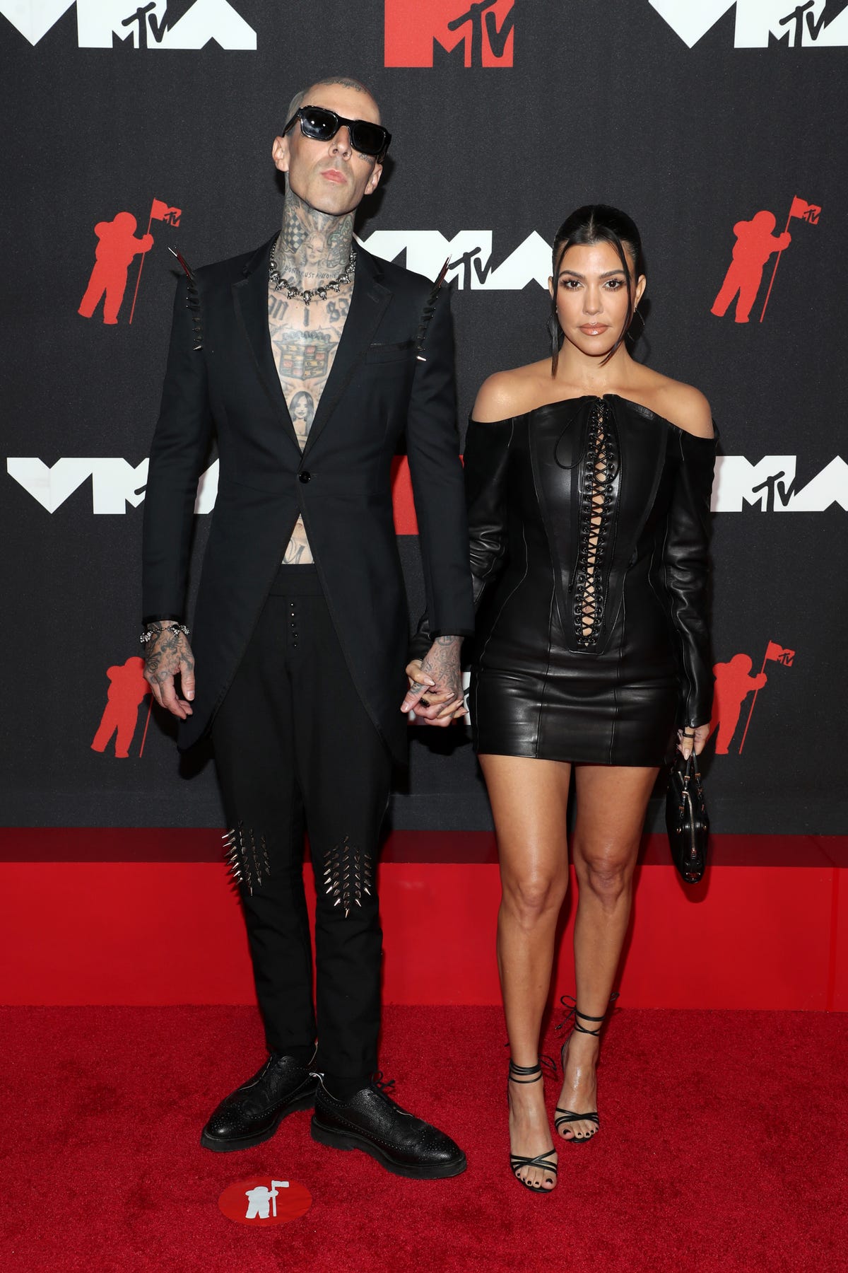 Travis Barkers Reactie Op Geruchten Over Fling Met Kim K