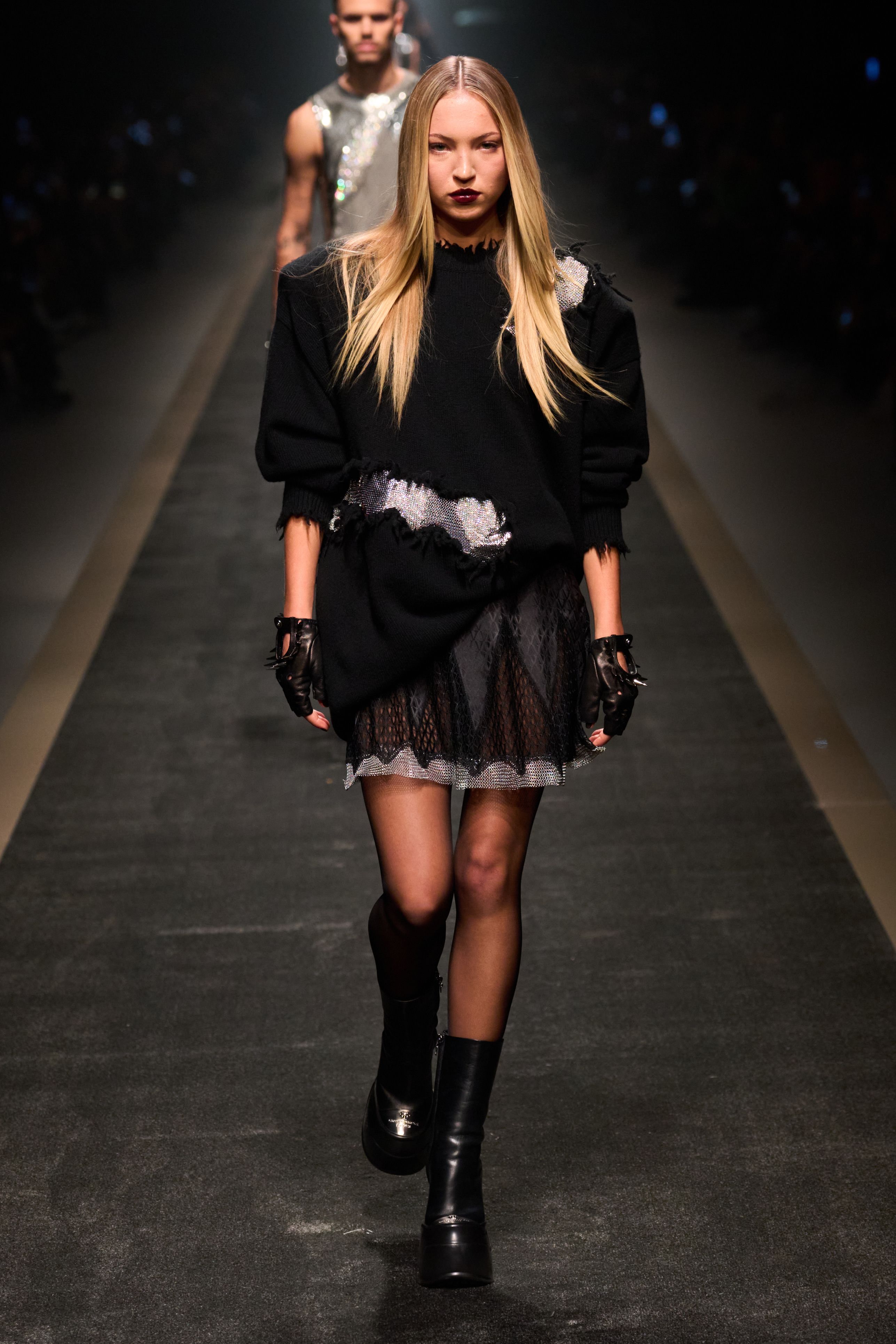 ヴェルサーチェ(VERSACE)2025-26秋冬コレクション ヴェルサーチェ(VERSACE)2025-26秋冬コレクション