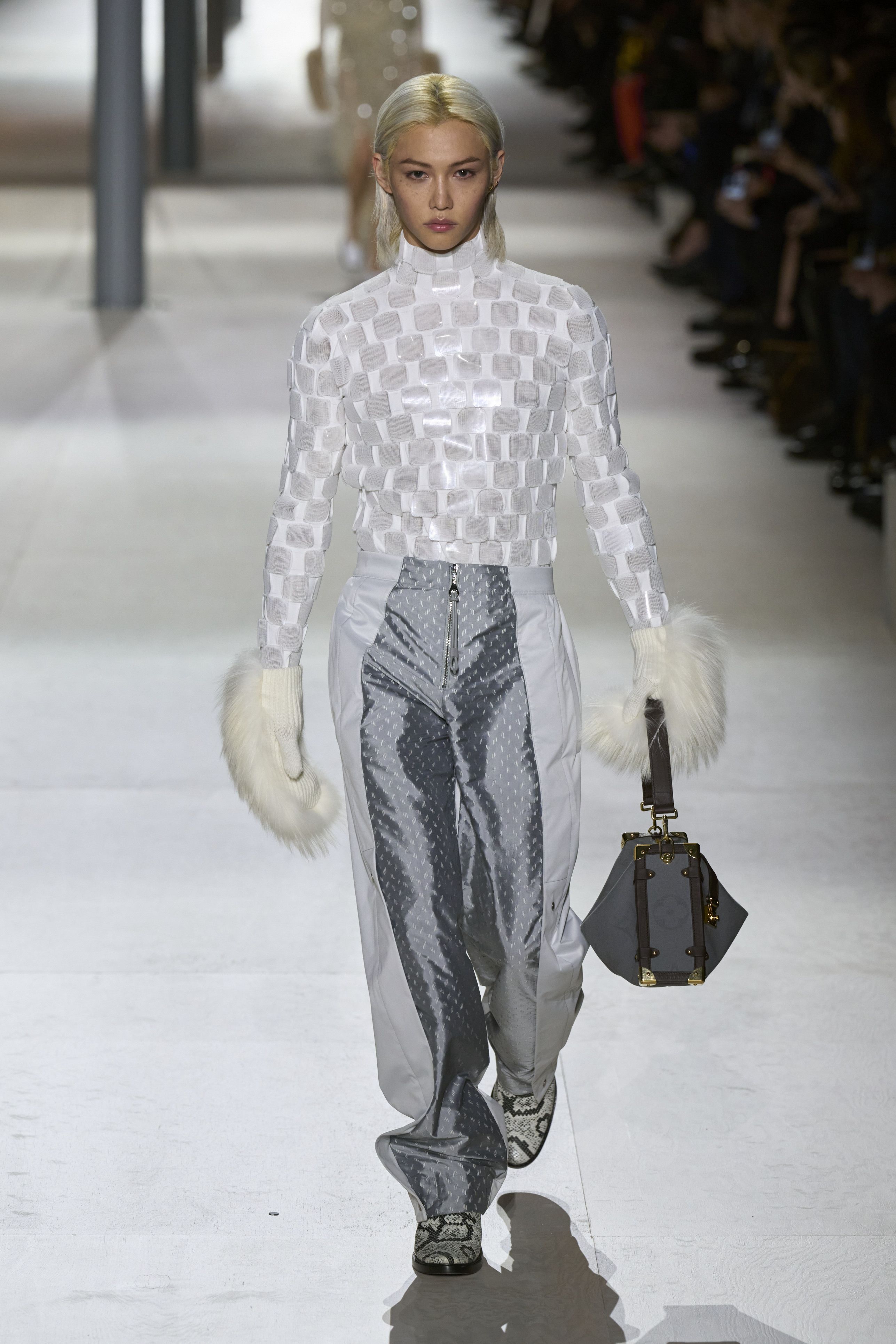 ルイ・ヴィトン(LOUIS VUITTON)2024-25秋冬コレクション ルイ・ヴィトン(LOUIS VUITTON)2024-25秋冬コレクション