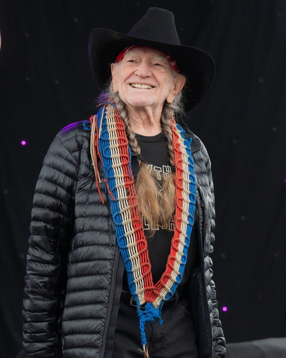 How Old Is Willie Nelson The American Singer Is Still Making Hits
