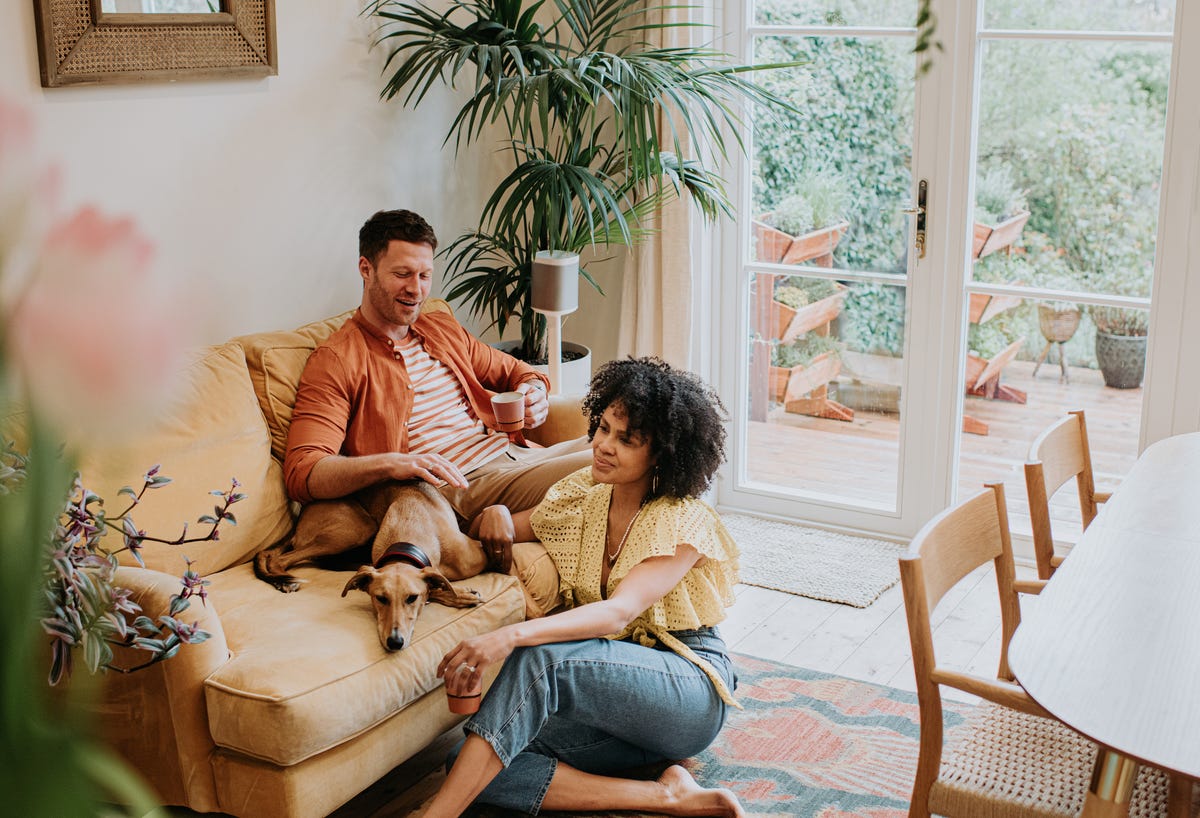 How To Navigate Mono Poly Relationships And When To Break Up