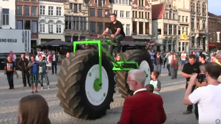 Belgian Sets World Record for Heaviest Bike You Can Actually Ride