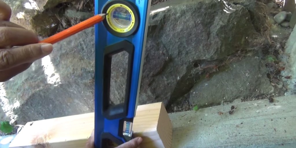 Use This Trick to Measure an Angle With Just a Level Use This Trick to Measure an Angle With Just a Level