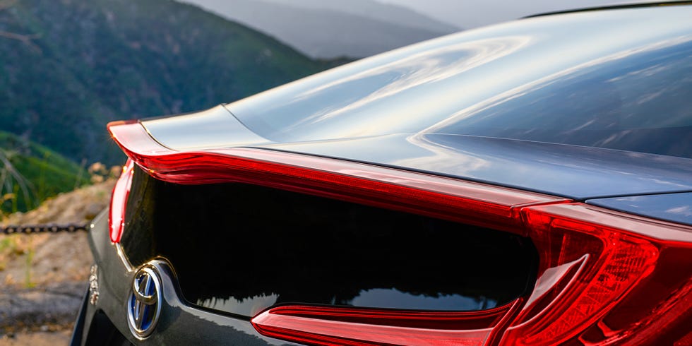 10 Cutting Edge Auto Technologies Setting A New Standard