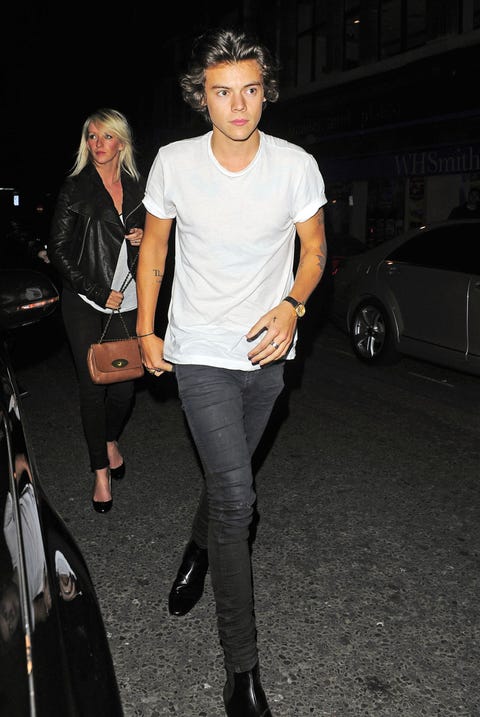 20 Things Guys Wear That Instantly Make Them A Million Times Hotter