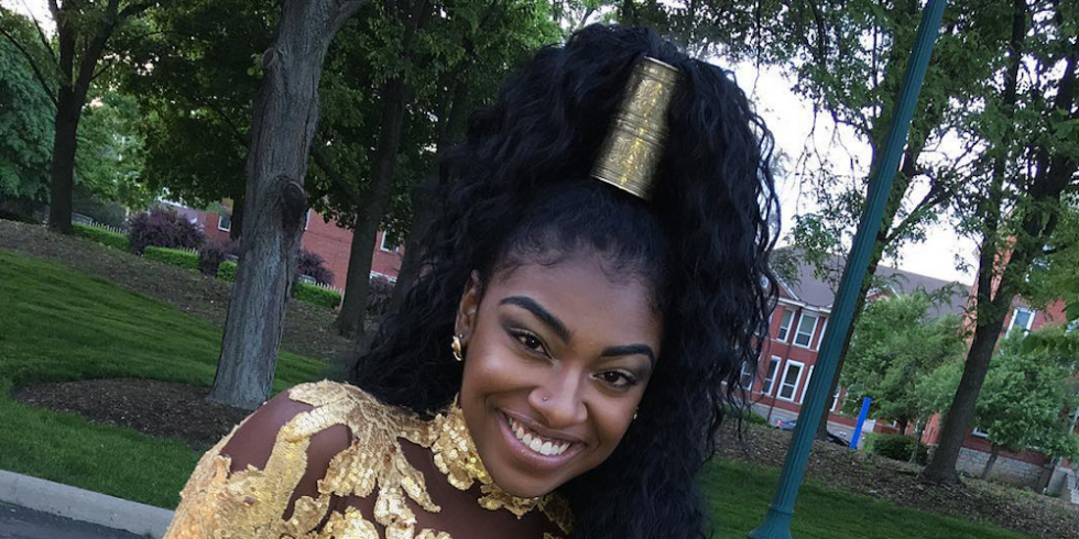 This Girls Incredible Coming To America Themed Prom Dress Was Made