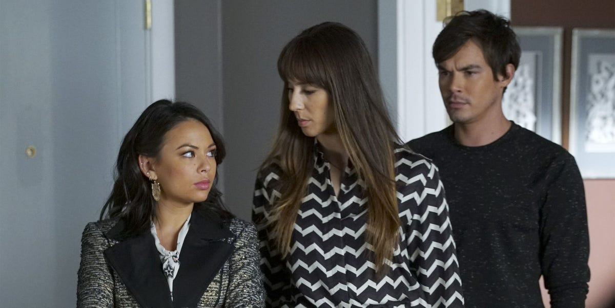 5 Questions Pretty Little Liars Needs To Answer In The Series Finale