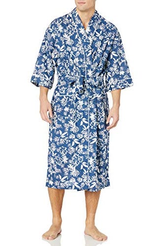 18 Best Bathrobes For Men 2021 Unique Luxury And Silk Robes For Men