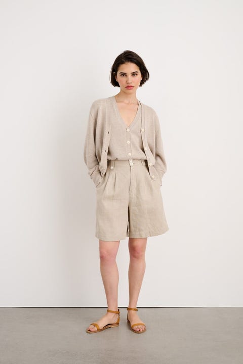 20 Cute Fall Work Outfits 2022— What To Wear To The Office
