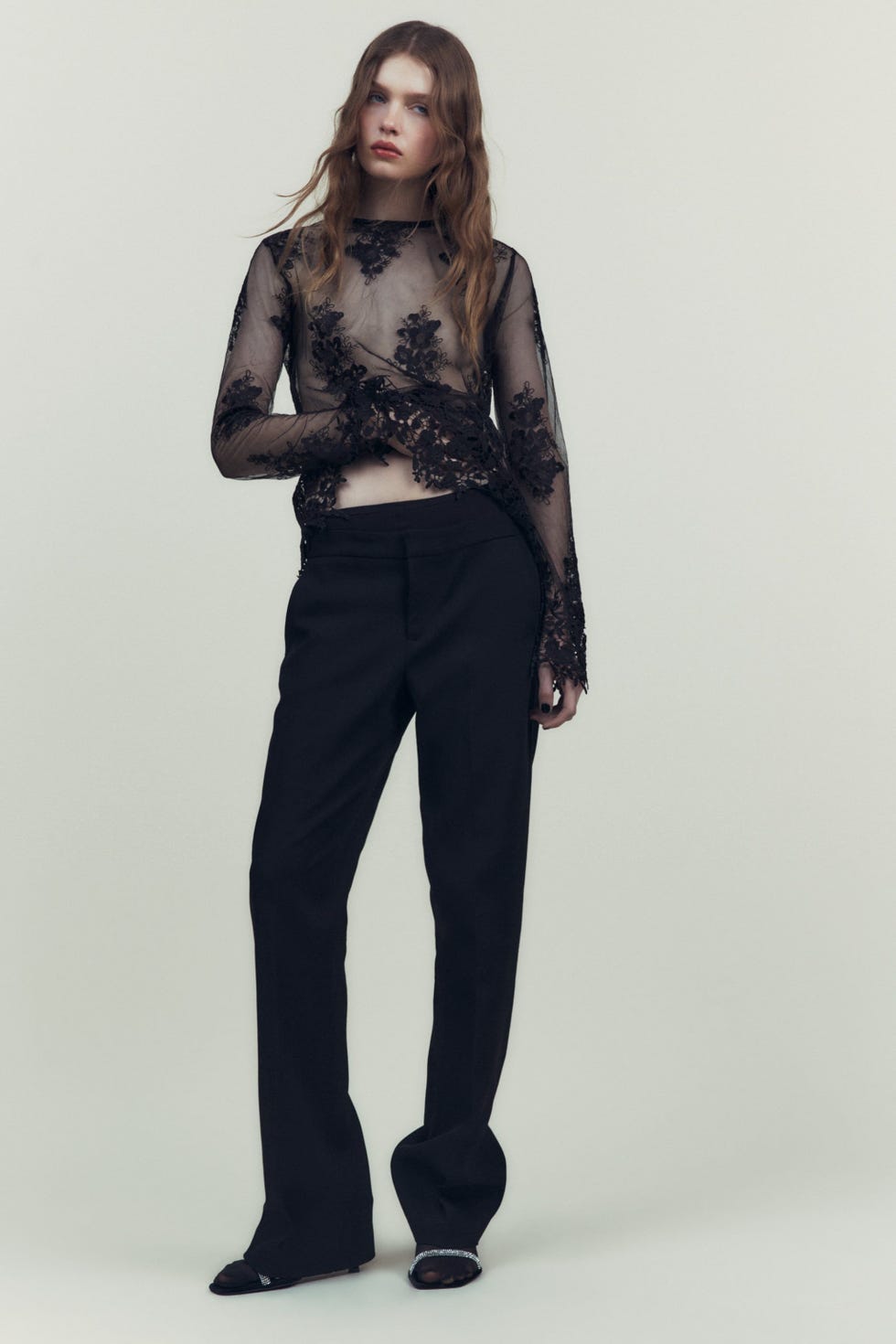 10 tops transparentes tendencia para tus ‘looks’ más explosivos