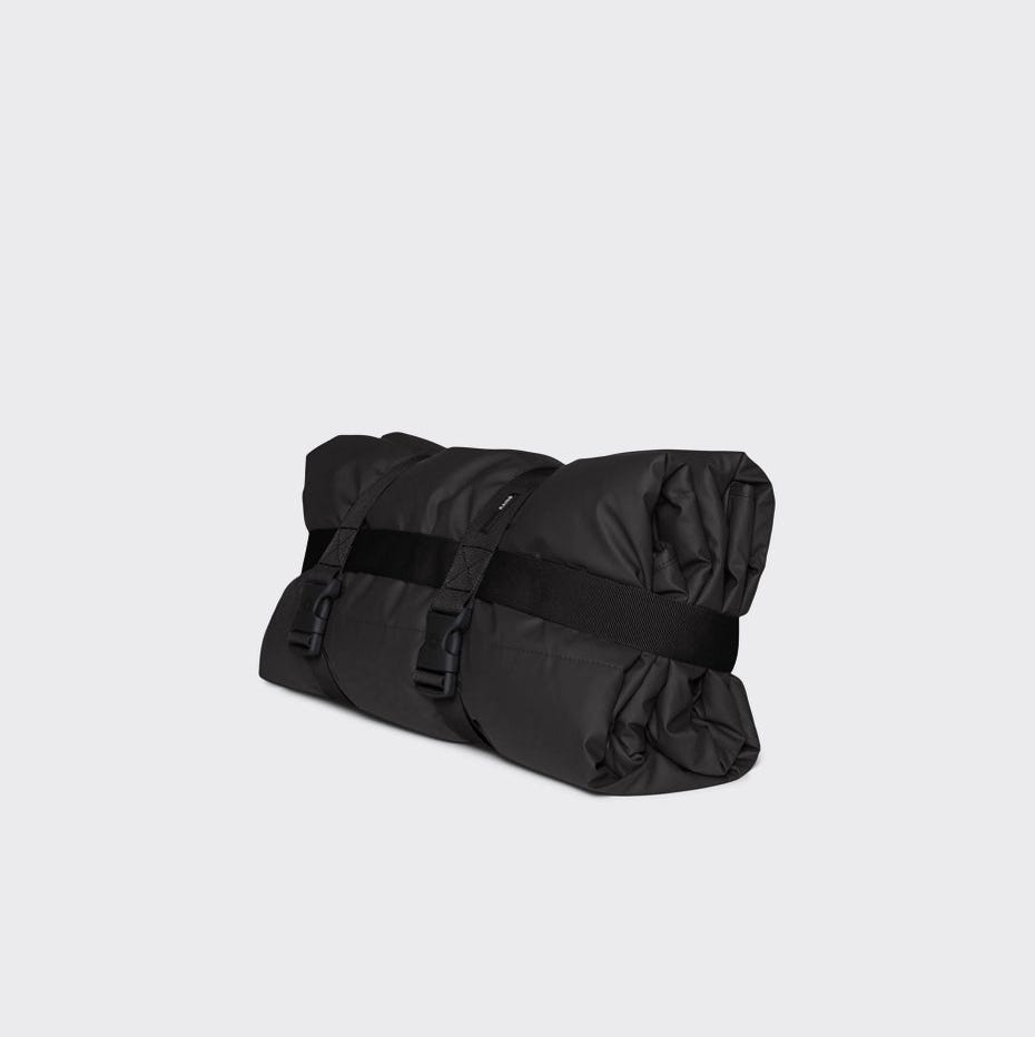 15 Best Sex Blankets To Shop In 2024 — Comfortable Sex Blankets