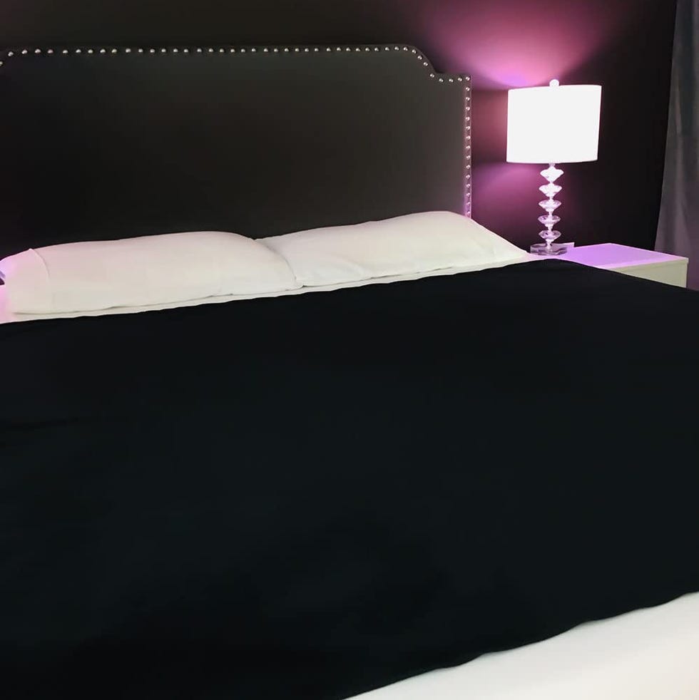 15 Best Sex Blankets Waterproof Sex Blankets For Clean Intimacy