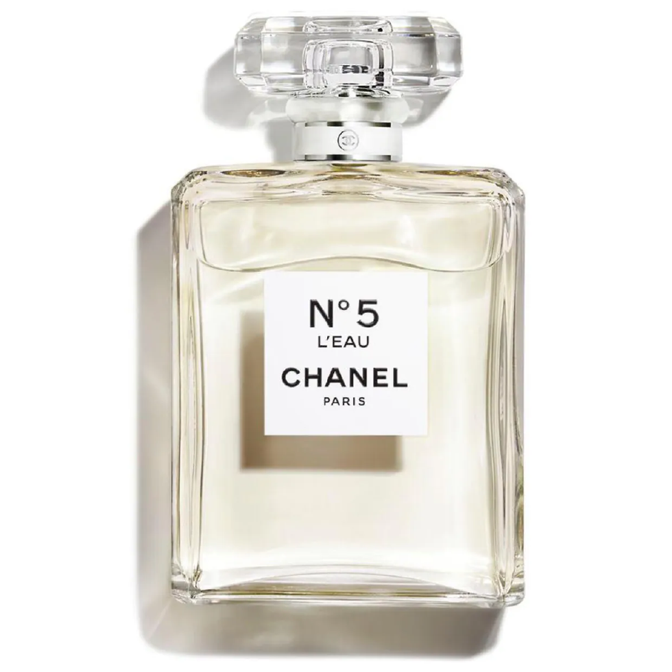 16 Longest Lasting Perfumes For Women According To Cosmo Editors