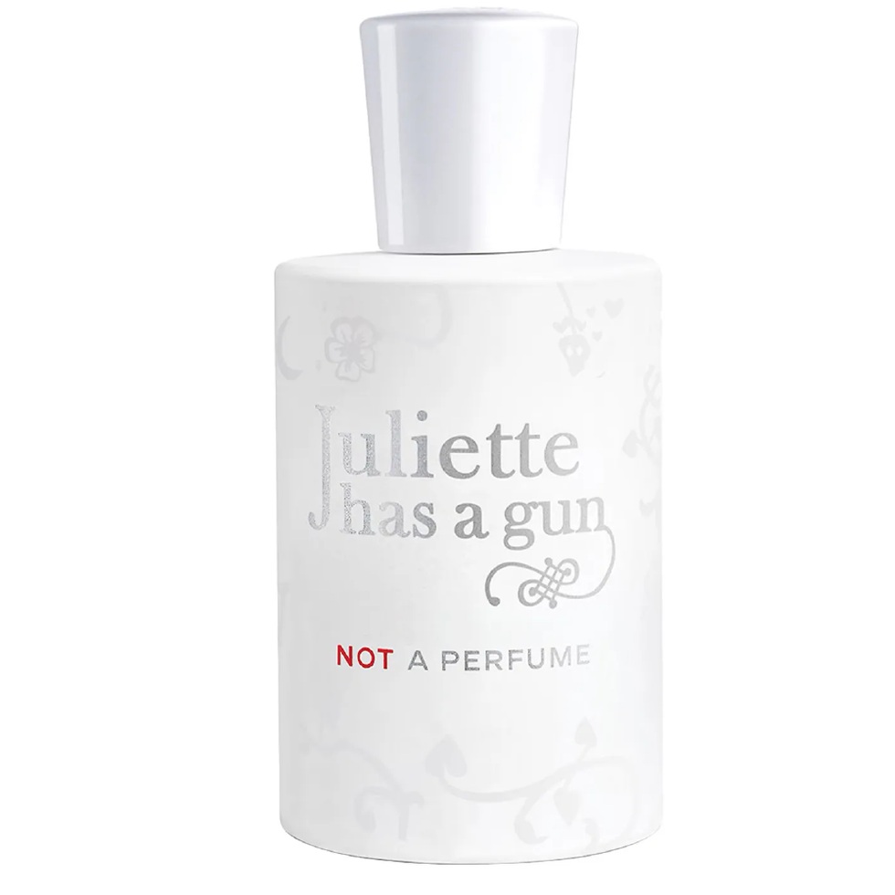 16 Longest Lasting Perfumes For Women According To Cosmo Editors