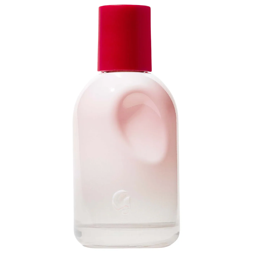 16 Longest Lasting Perfumes For Women According To Cosmo Editors