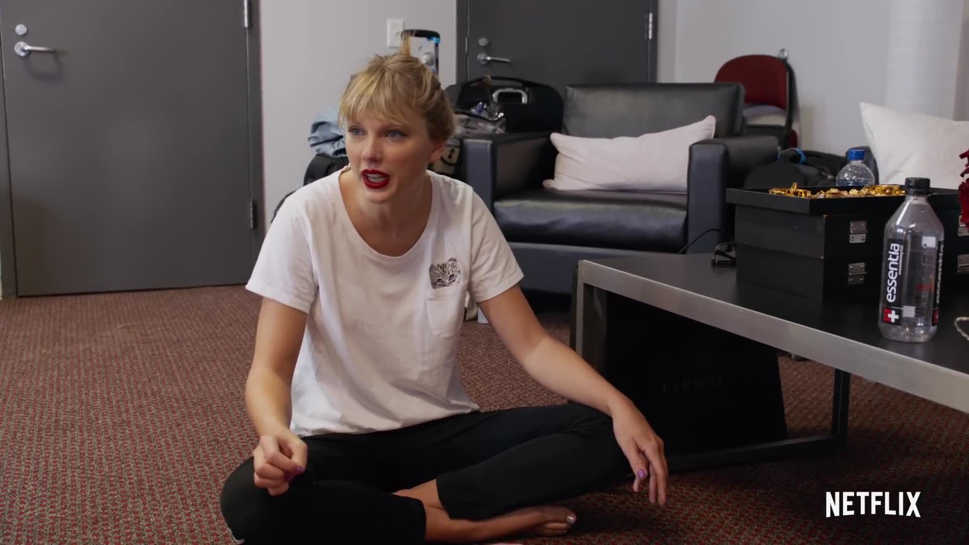 Taylor Swift Calls Out Sexist Joke About Her In New Netflix Show