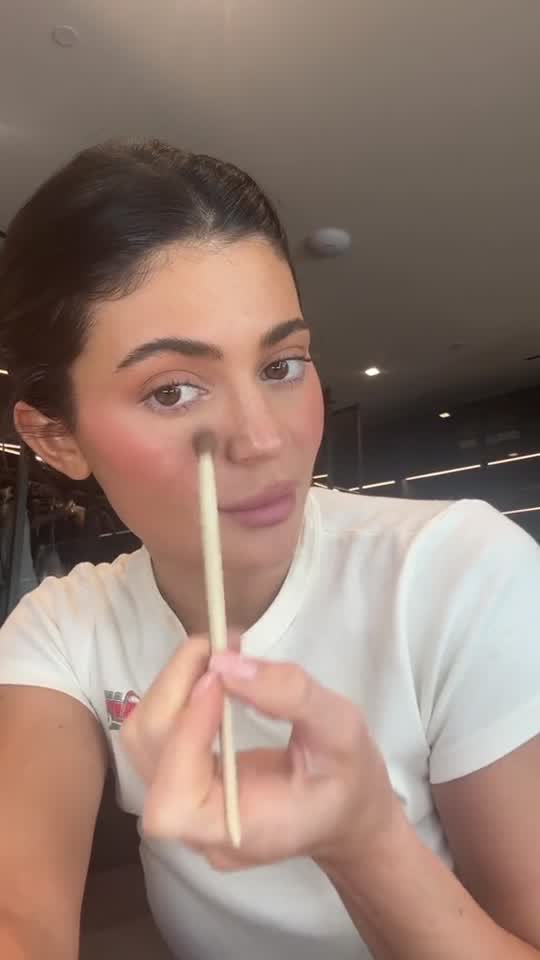 Kylie Jenner Takes The Office Siren Trend To New Heights